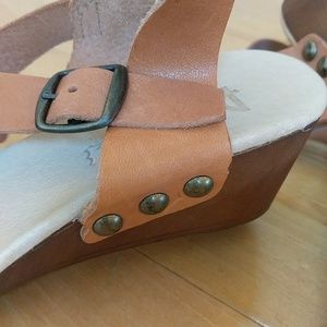 Riva Designs | Shoes | Riva Authentic Leather Green Woven Wedge Sandals ...
